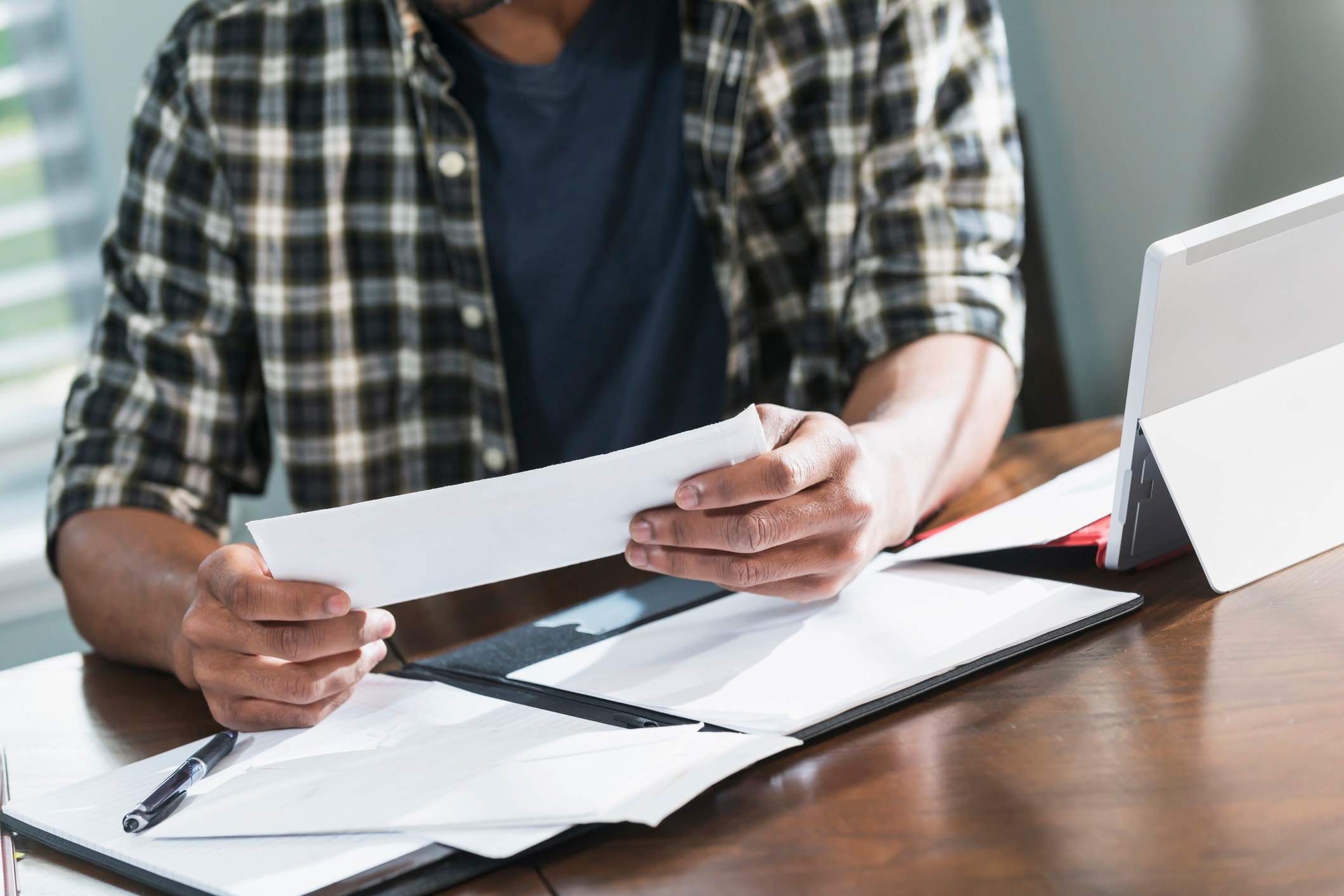 How does the envelope budgeting system work? | Discover