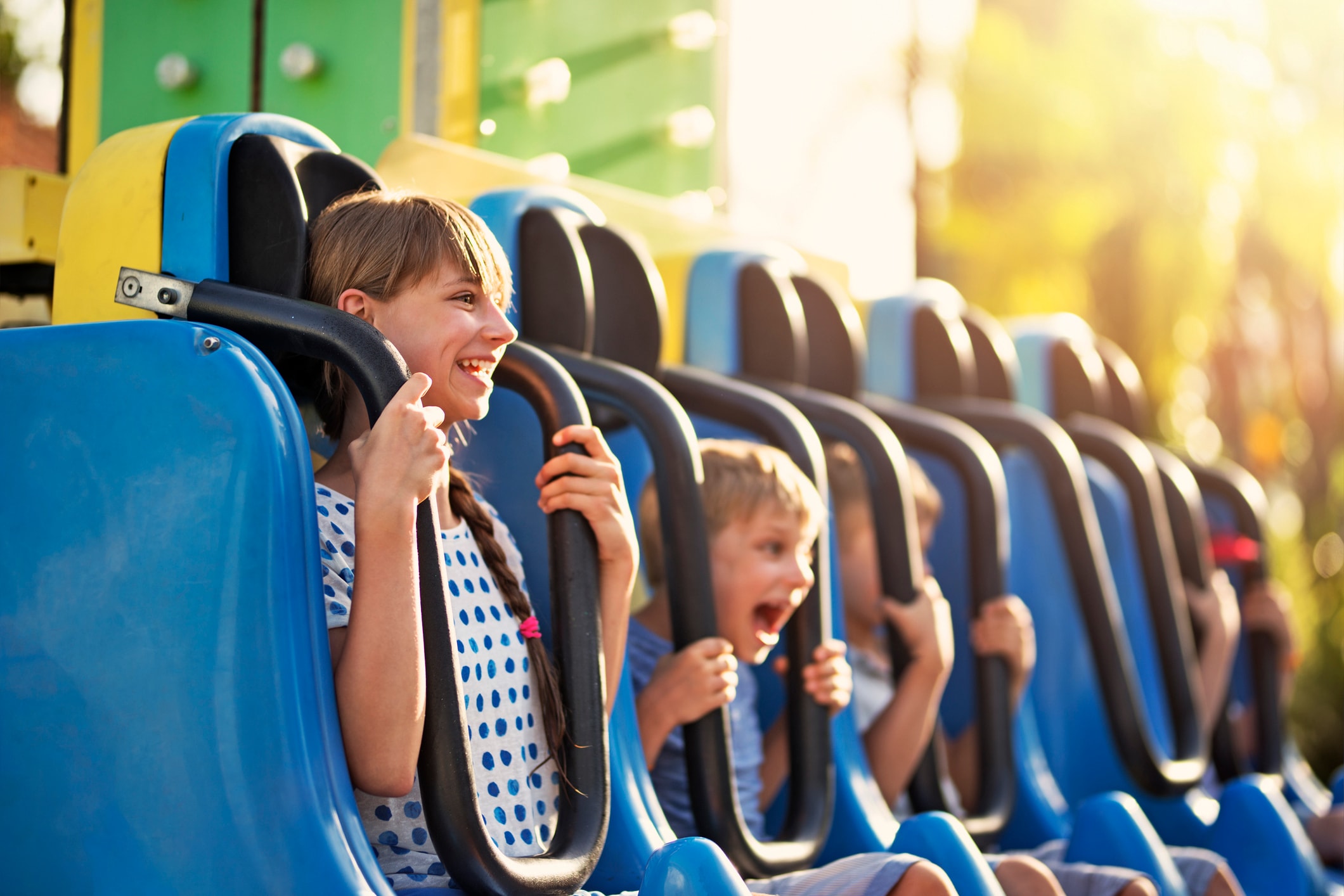 5 ways to save money at theme parks | Discover