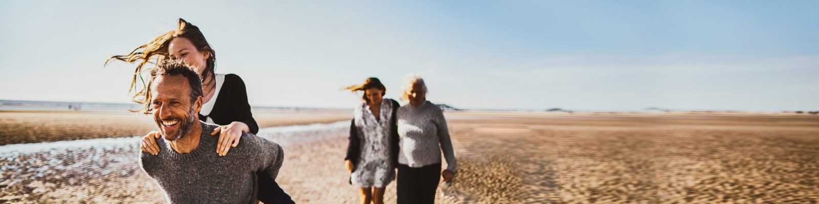 How does a certificate of deposit (CD) work? | Discover